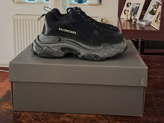 Balenciaga Triple S broj 38(24 cm)