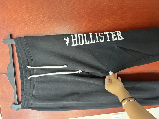 Holister trenerka