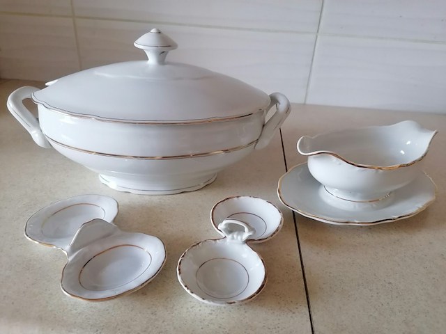 Servis za ručavanje retro od porcelana