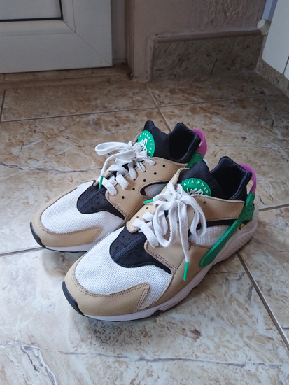 Huarache patike