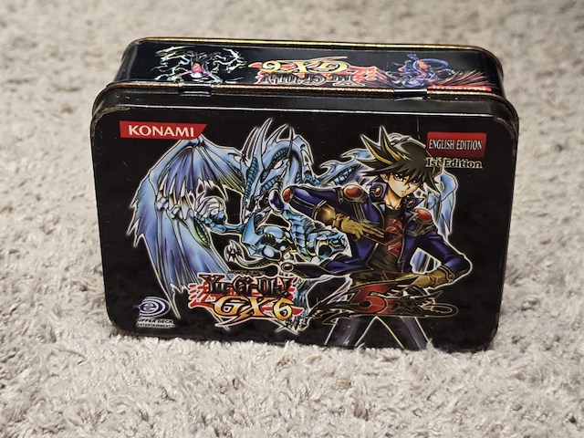 Yu Gi Oh kutija velika 11 x 7 x 4.5 cm