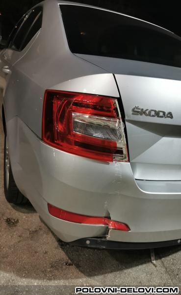 Skoda Octavia TDi Svetla I Signalizacija