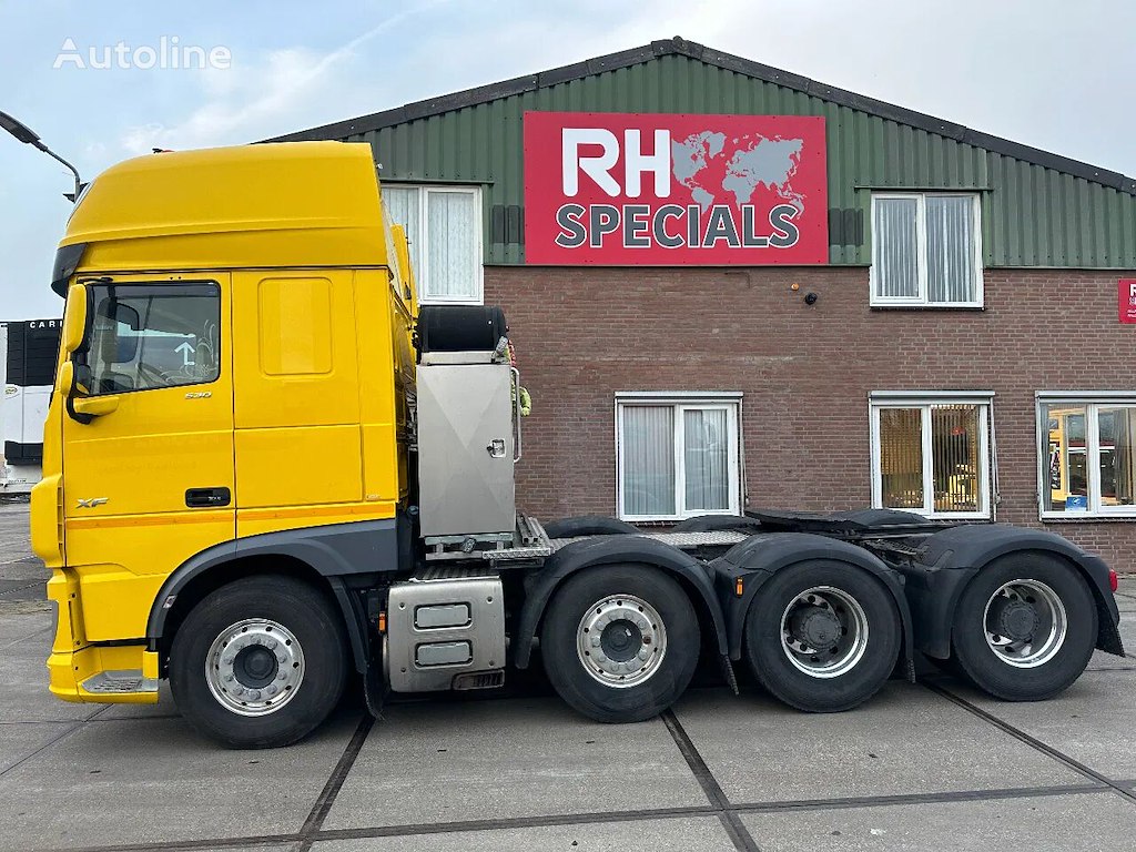 DAF XF 530 8X4 140 TON 384000 KM tegljač