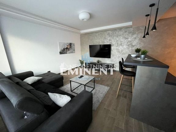 Novi Beograd, Blok 22, Bulevar Zorana Đinđića, 2.0, 59m2, 1000 EUR