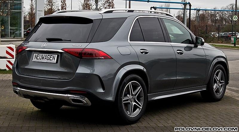 Mercedes GLE Tapaciri W167 Enterijer