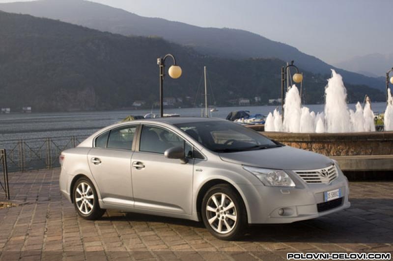 Toyota Avensis Svetla I Signalizacija