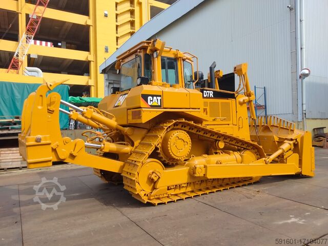 Buldoћer
Caterpillar D7R2