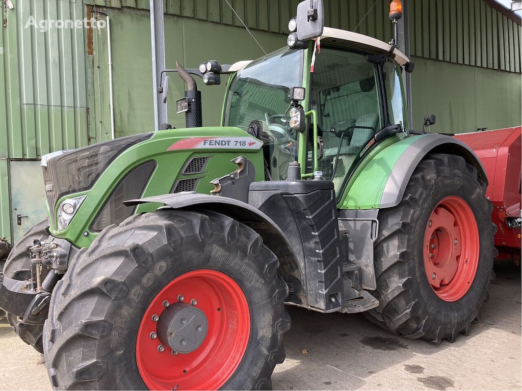 Fendt 718 Vario Profi Plus traktor točkaš