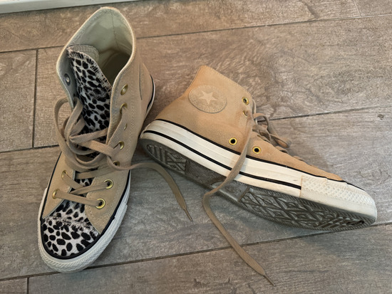 Converse kozne animal