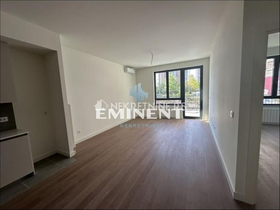 Savski venac, Beograd na vodi, Luke Ćelovića Trebinjca, 2.0, 65m2, 1500 EUR