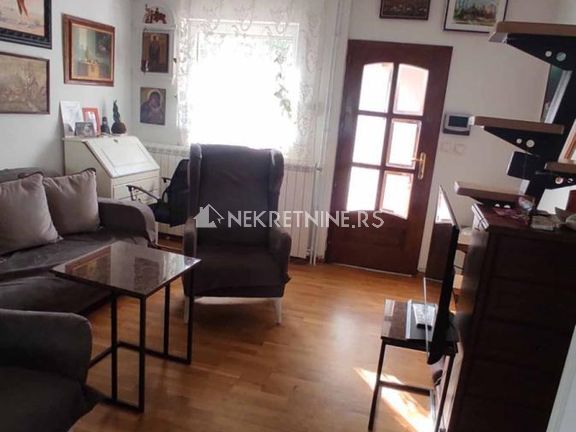 #47414, Prodaja, Kuća, VOŽDOVAC, 219000 EUR