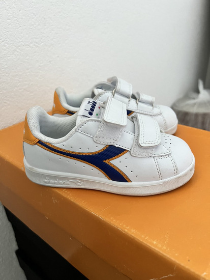 DIADORA patike UNISEX broj 26