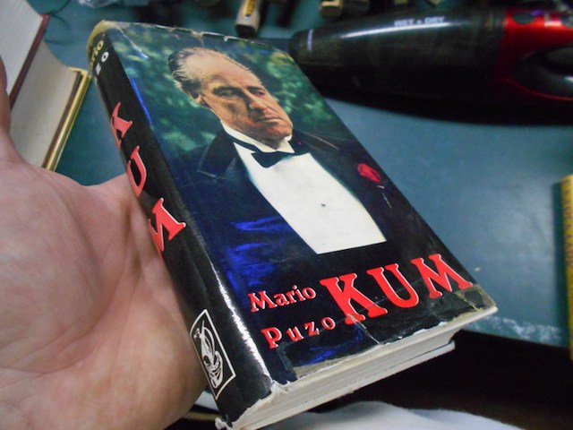 Mario Puzo - KUM