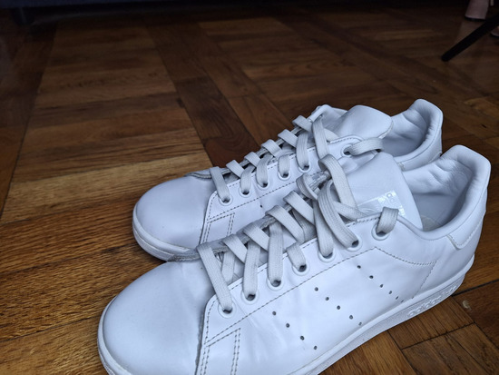 Stan Smith patike SNIŽENE NA 3800