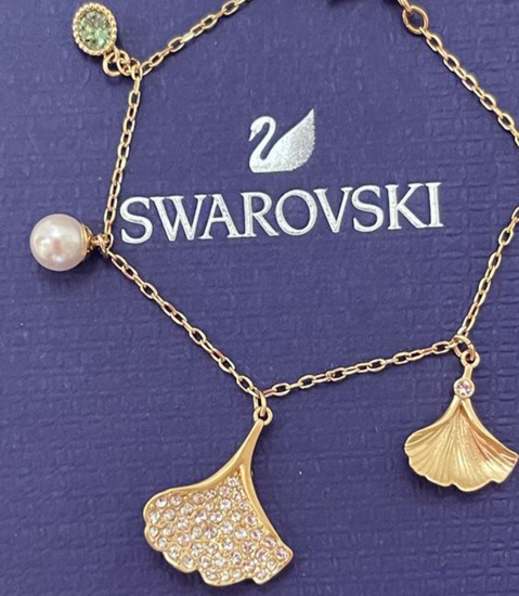 Swarovski narukvica limited edi snizena 3500