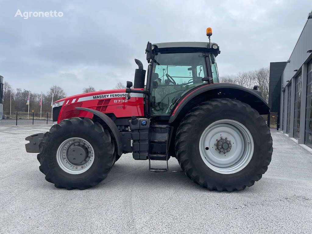 Massey Ferguson 8732 Dyna-VT Tractor met GPS traktor točkaš