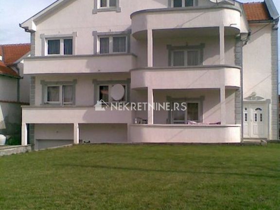 Novi Beograd, Ledine, 450m2, 6.5A plac,