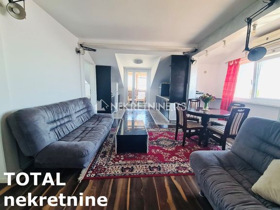 Trosoban stan NOVI SAD, 123600€