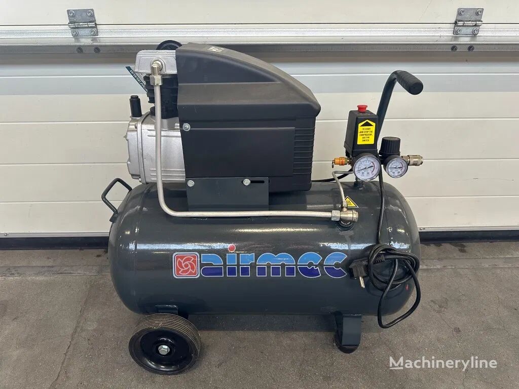 Novi Fiac Airmec 2 PK 170 L / min 8 Bar Elektrische Zuigercompressor Overs prenosivi kompresor