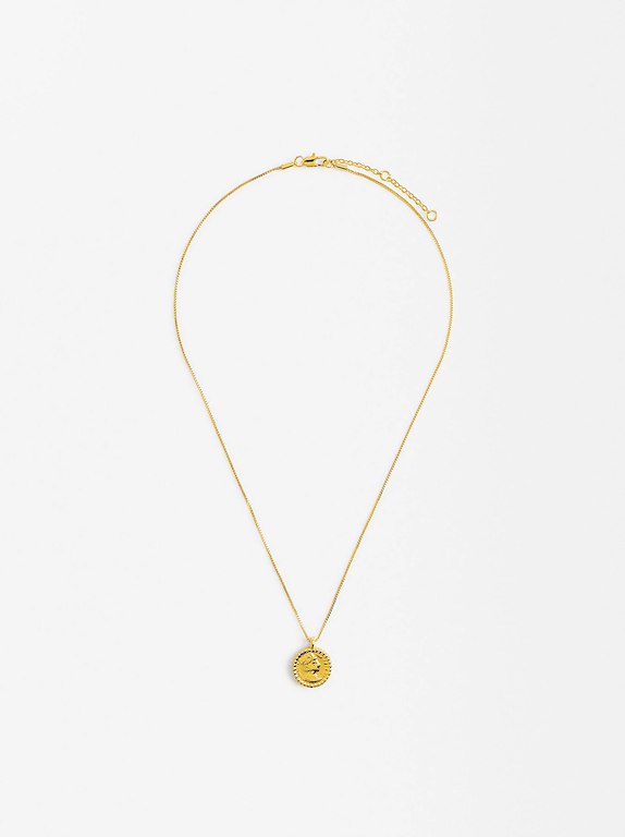 Short Medal Necklace With 18k Gold Plating