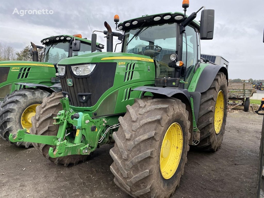 John Deere 6215R traktor točkaš