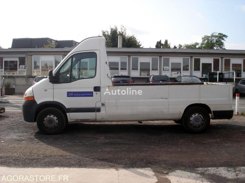 Prodaje se Renault Plateau minibus furgon na aukciji