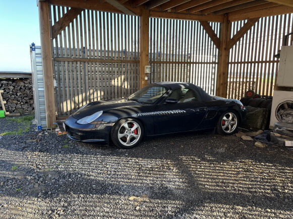 Prodaje se Porsche boxster S 3.2 kabriolet na aukciji