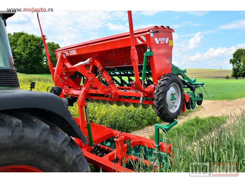 AGRO MASZ SR300