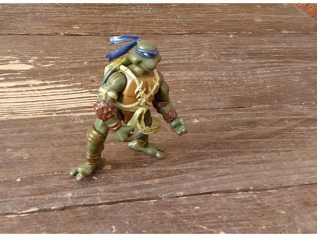 TMNT NIDZA KORNJACA LEONARDO