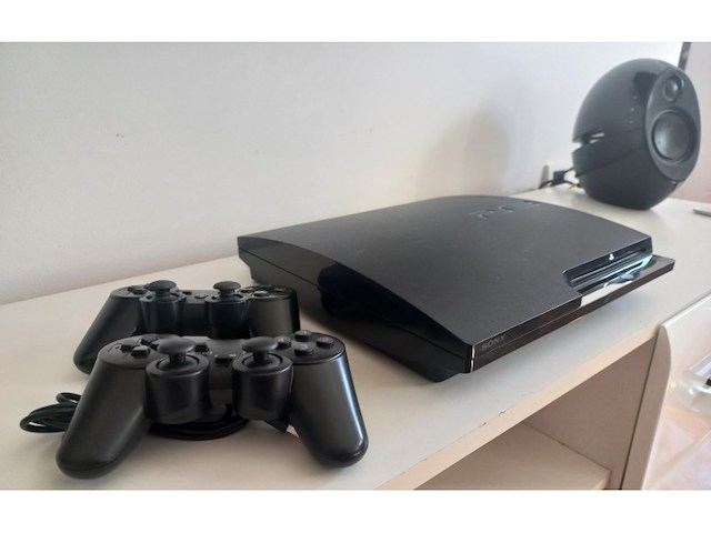 Sony PS3 slim čipovan 500GB