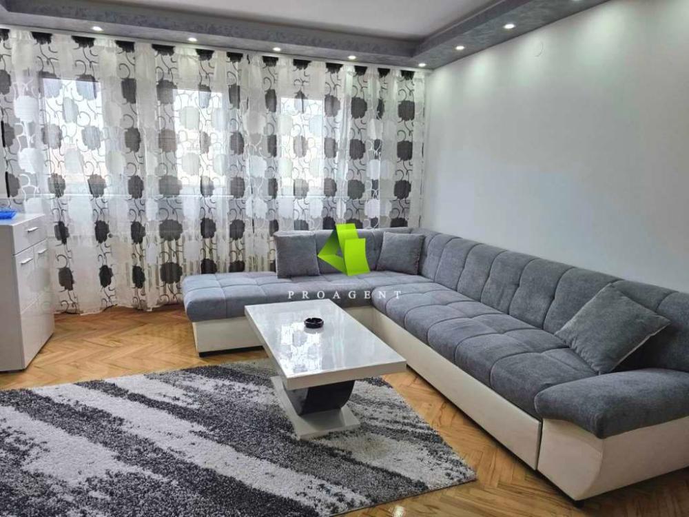 Vizantijski bulevar, Dvoiposoban stan za izdavanje, 70m2, 550€