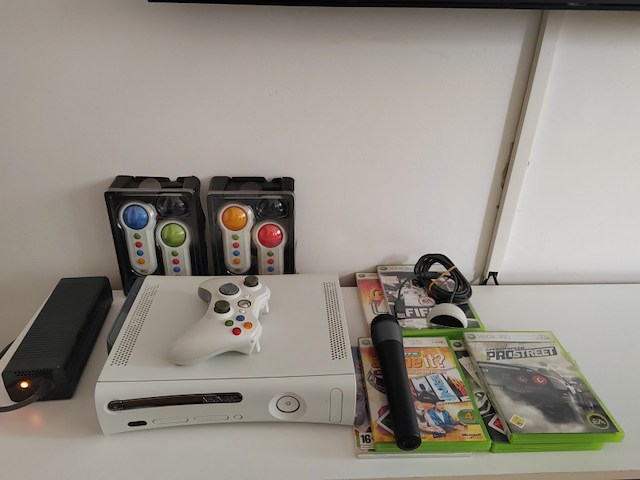 Xbox 360 sa igricama