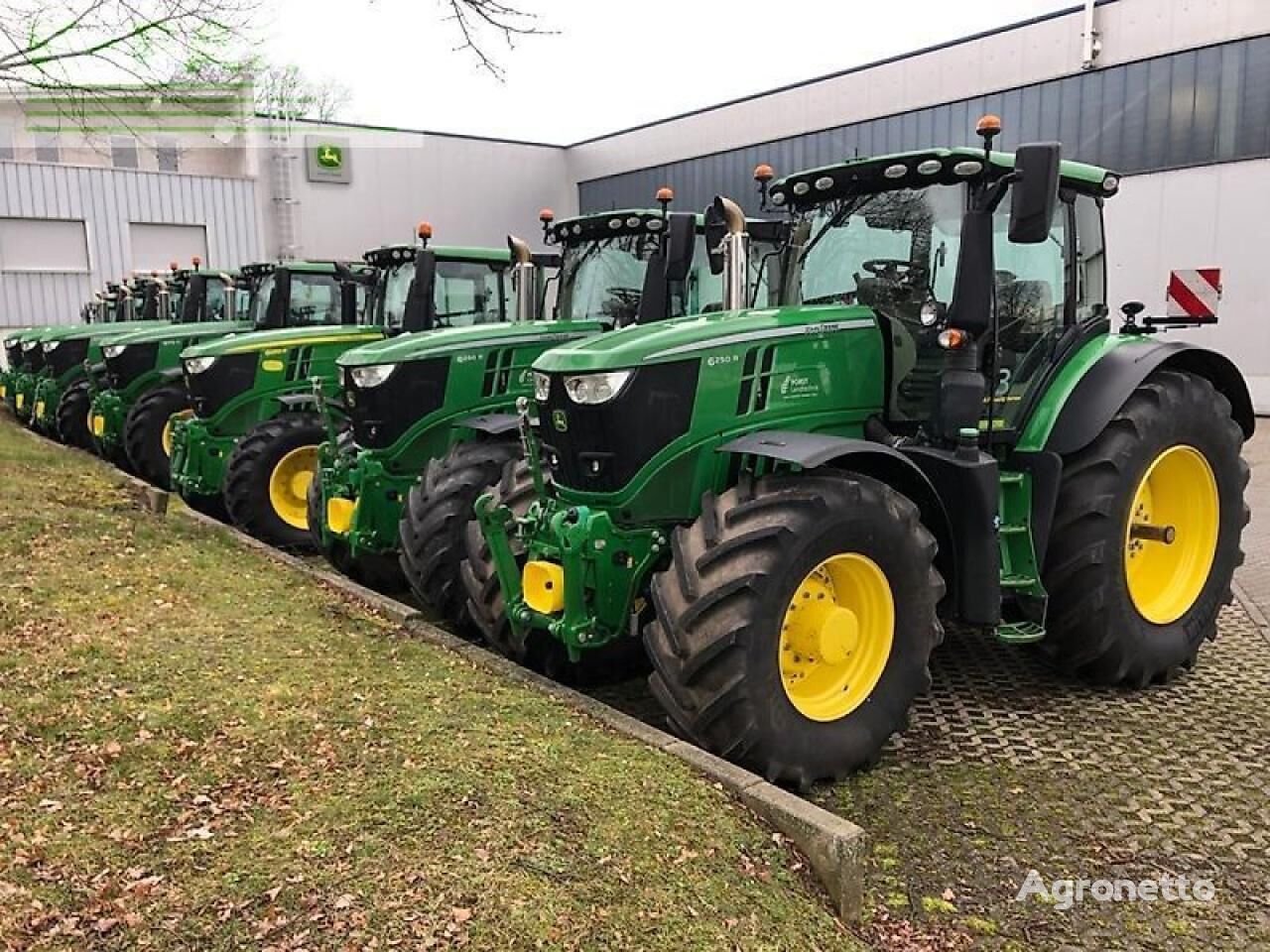 John Deere 6250r mit fkh/ fzw/ ap-40km/h traktor točkaš