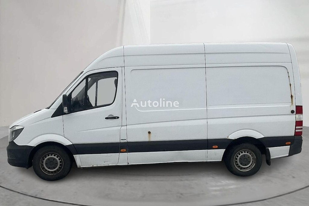 Prodaje se Mercedes-Benz Sprinter minibus furgon na aukciji