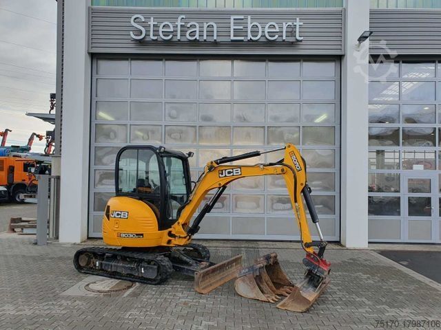 Mini bager
JCB 8030 ZTS / MS03 / 1.328h / 2019 / Löffelpaket