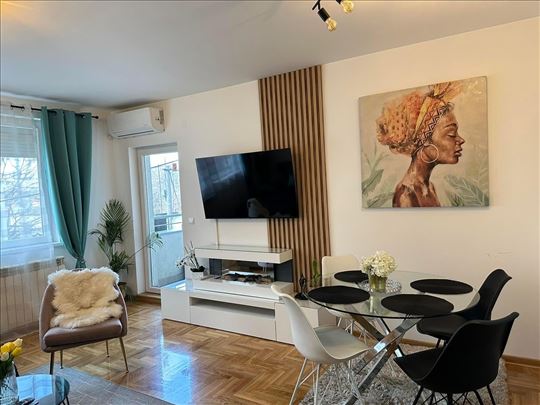 LUX Apartman Glorija, Aviv Park Zvezdara