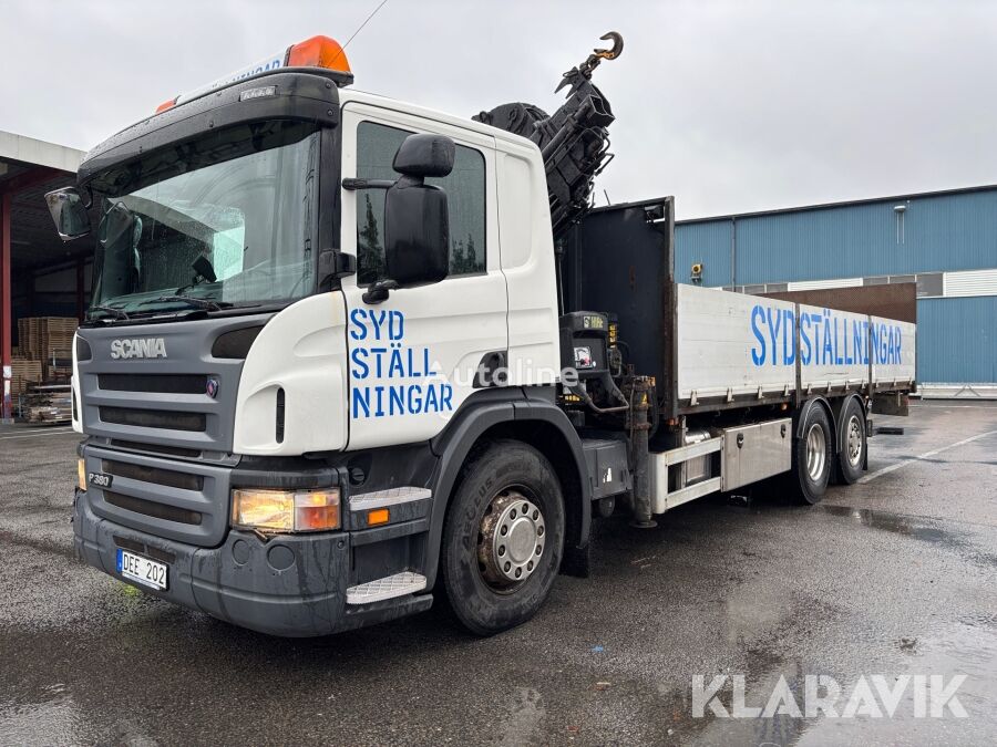 Prodaje se Scania P380 kamion s ravnom platformom na aukciji