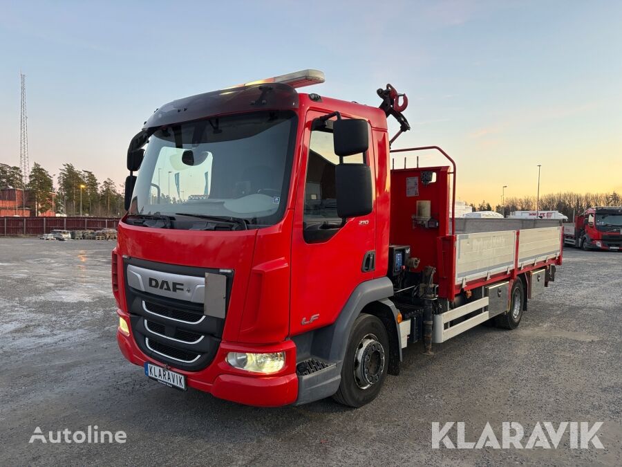 Prodaje se DAF LF210H kamion s ravnom platformom na aukciji