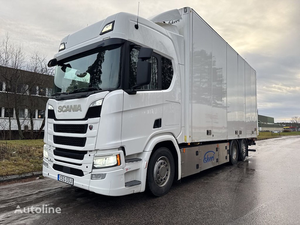 Prodaje se Scania R500 6X2-4NB | Ekeri kamion furgon na aukciji