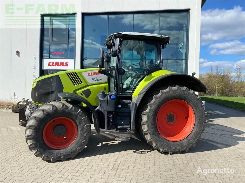 Axion 810 traktor točkaš