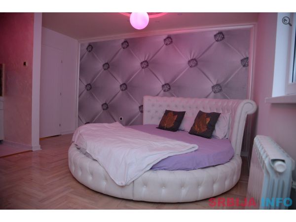 Studio Apartman Pinky Gold Beograd Zemun