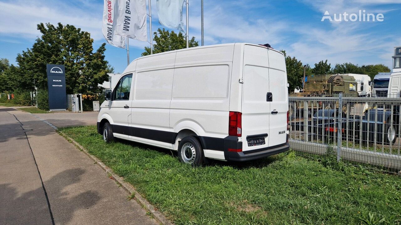 Novi MAN TGE 3.140 minibus furgon