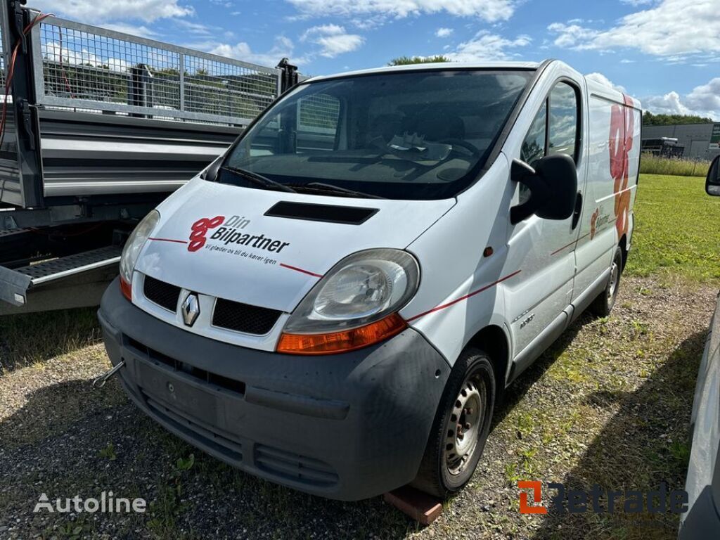 Prodaje se Renault Traffic 1,9 Dci minibus furgon na aukciji