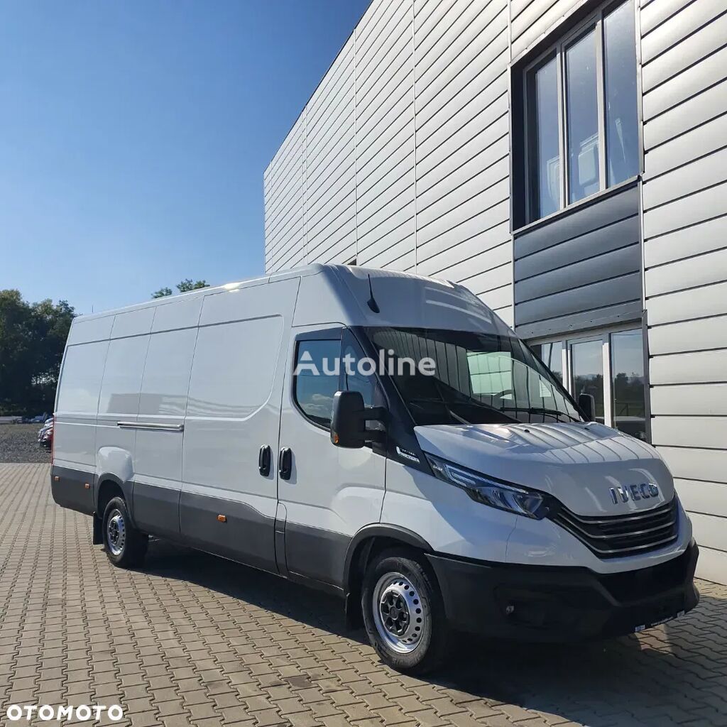 Novi IVECO Daily 35S18 minibus furgon