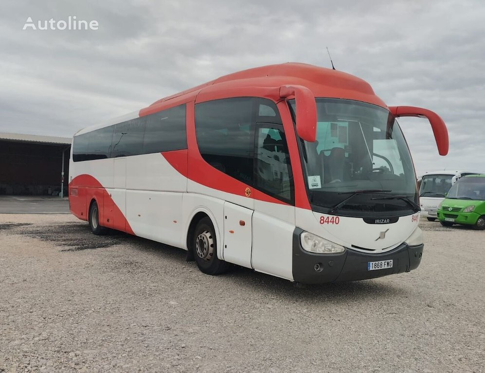 Volvo B12B IRIZAR PB turistički autobus