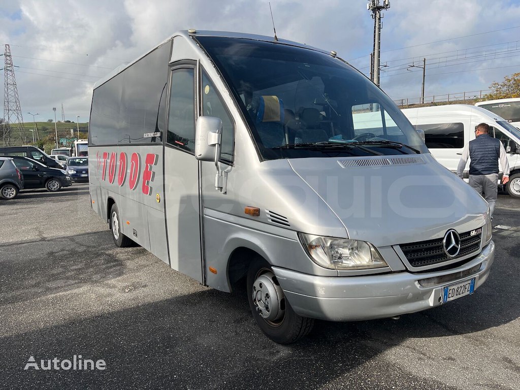 Prodaje se Mercedes-Benz Sprinter prigradski autobus na aukciji