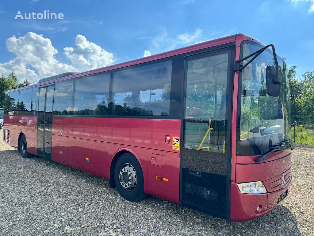 Mercedes-Benz prigradski autobus