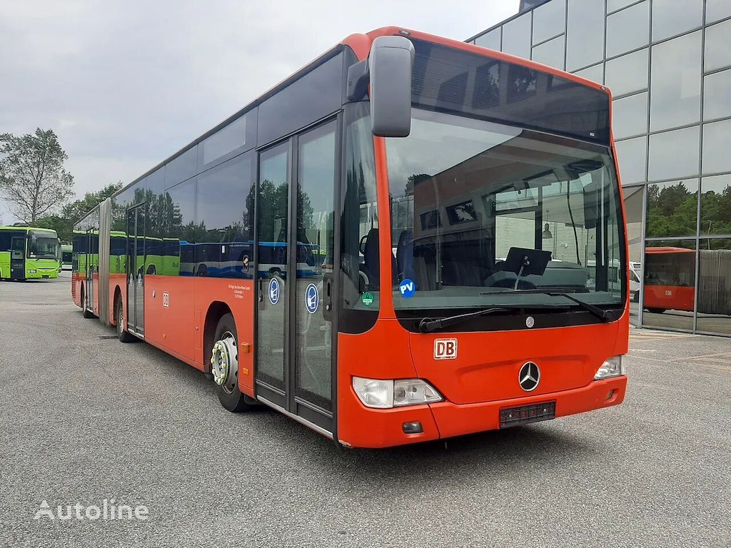 Prodaje se Mercedes-Benz Citaro zglobni autobus na aukciji