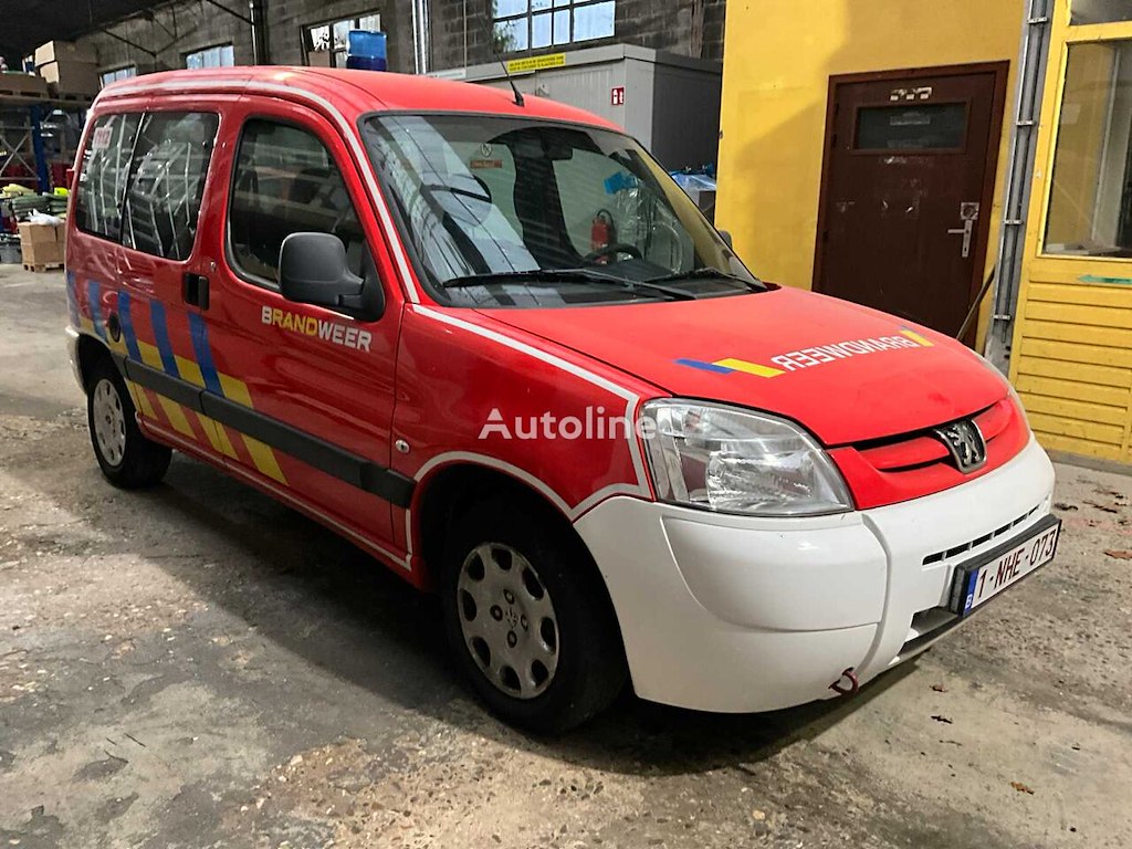 Prodaje se Peugeot PARTNER minivan na aukciji