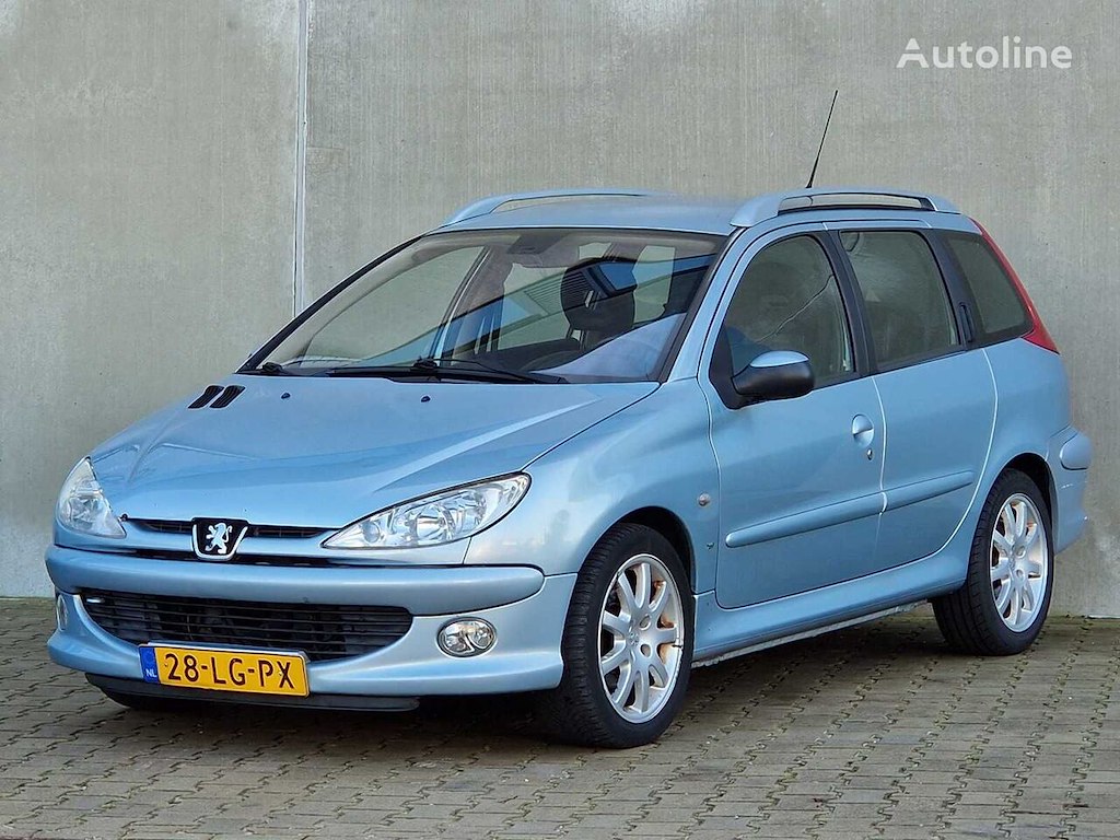 Prodaje se Peugeot 206 SW hečbek na aukciji